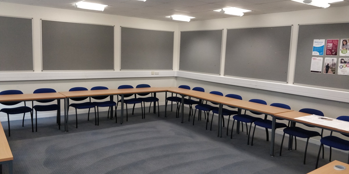 Classrooms / Conference Room at London South East Colleges - Bromley ...