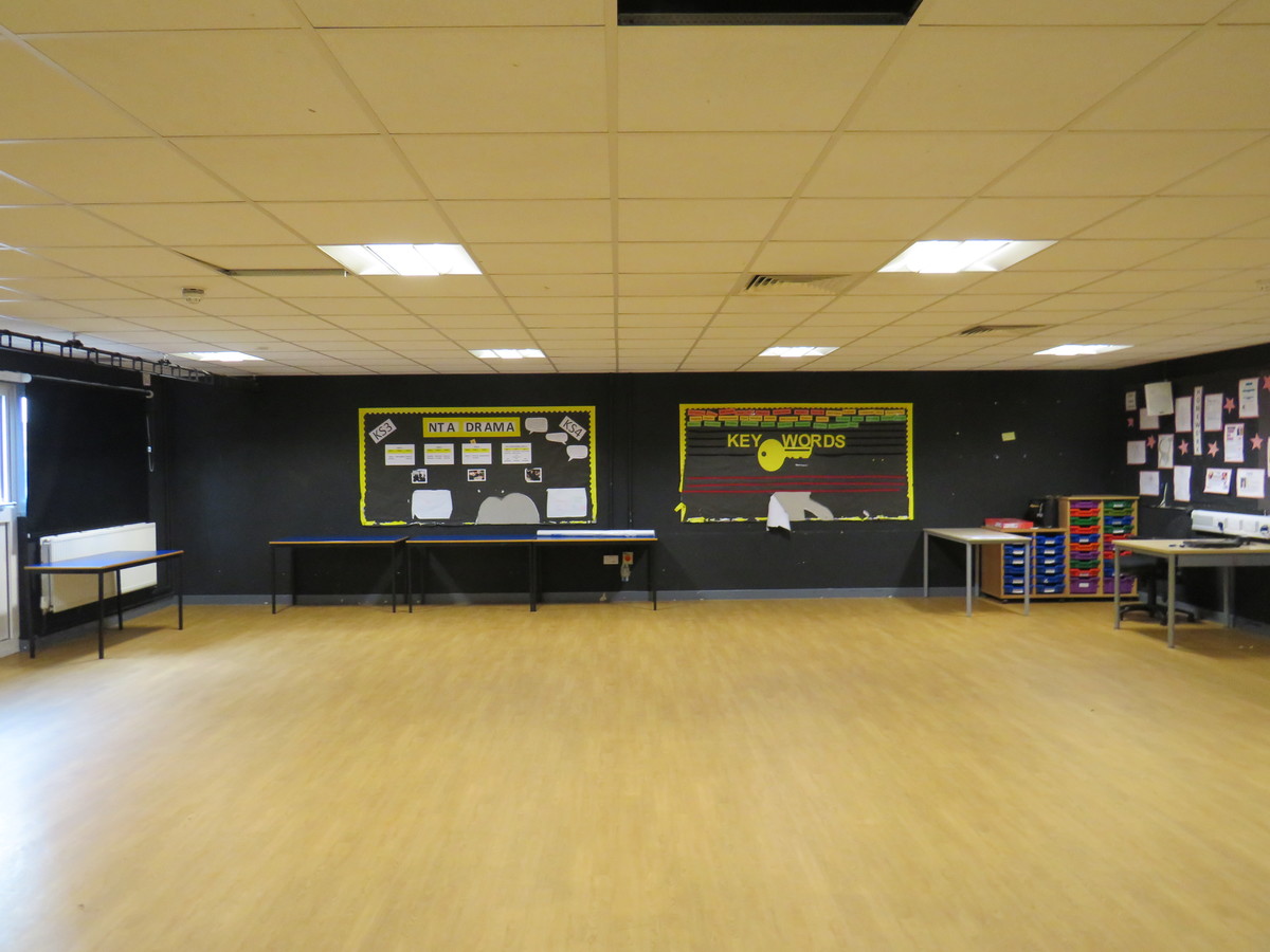Drama Room / Dance Studio at AIM North London for hire in London ...