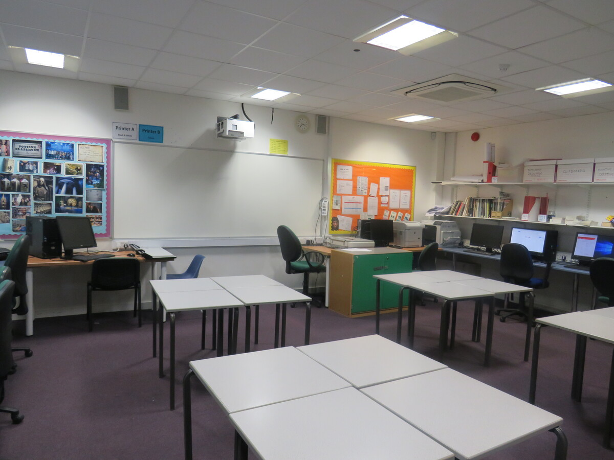 Classrooms - Specialist / Classrooms Specialist at West London College ...
