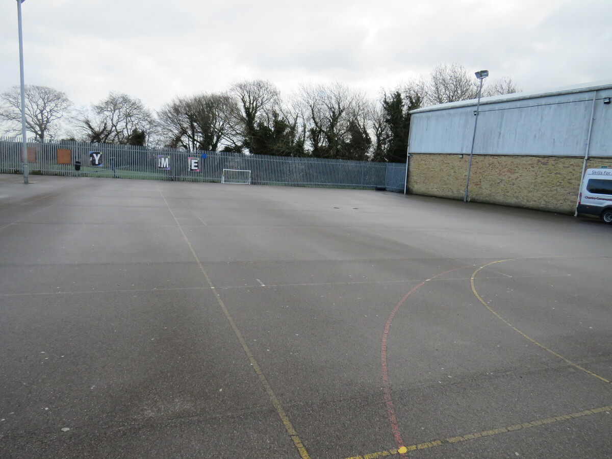 Multi-Use Games Area / Multi Use Games Area at Greenacre Academy for ...