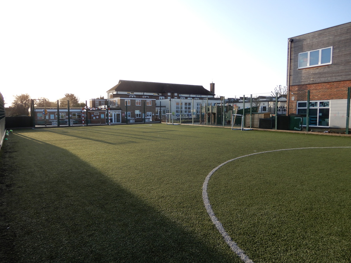 Artifical Pitch (2G/3G) / Football Pitch at Cheam Common Junior Academy ...