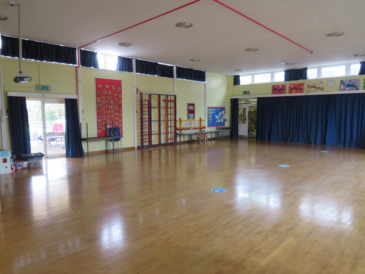 Main Hall at Thames View Primary School for hire in Gillingham - SchoolHire