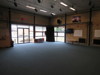 Hounsdown School venue for hire in Southampton - SchoolHire