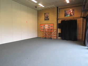 Hounsdown School venue for hire in Southampton - SchoolHire