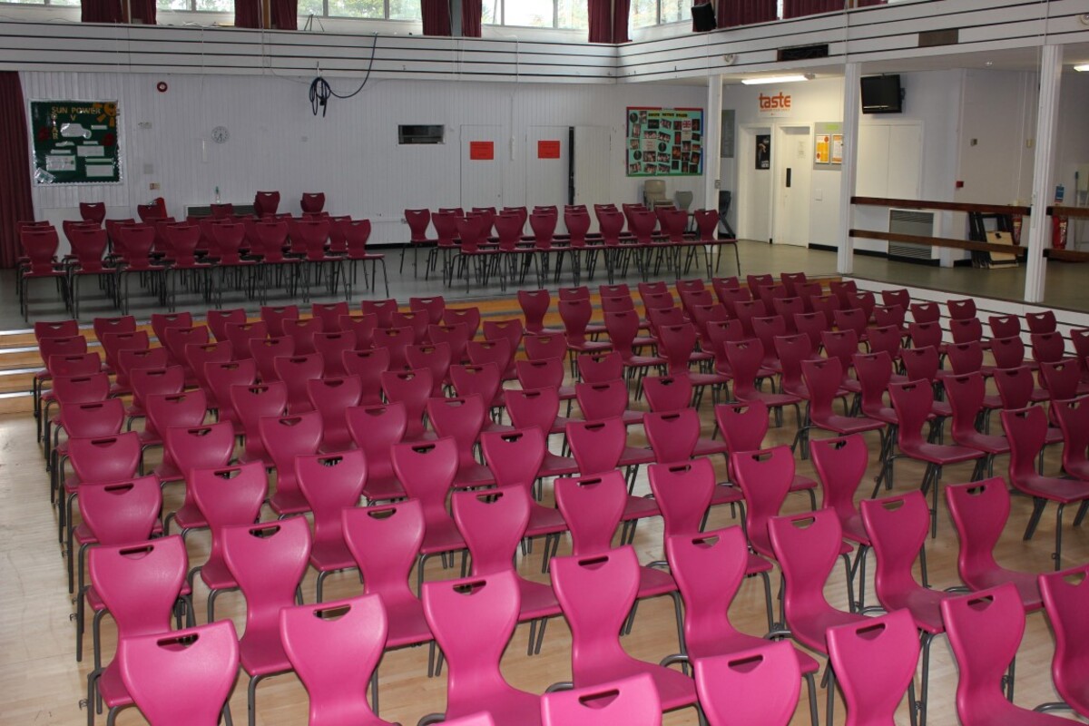 Main Hall at Hounsdown School for hire in Southampton - SchoolHire
