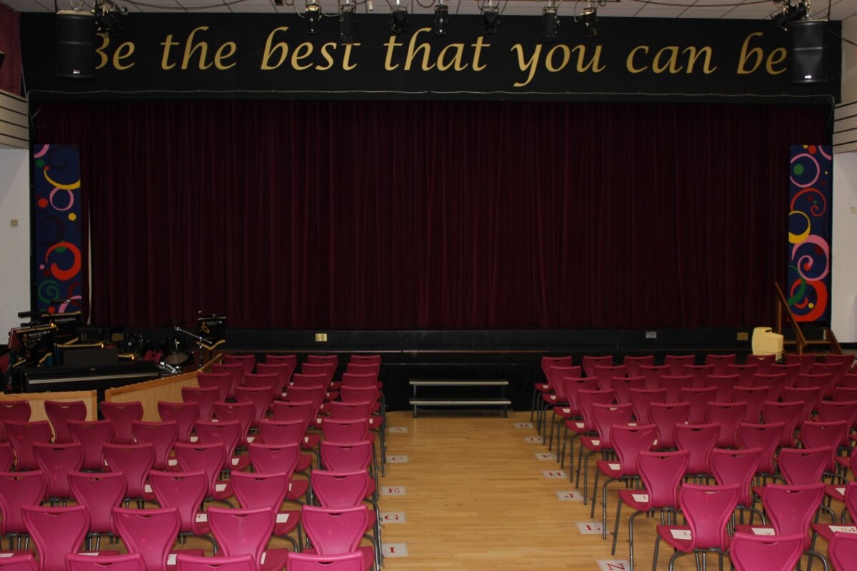 Main Hall at Hounsdown School for hire in Southampton - SchoolHire