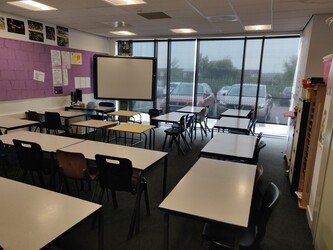 EDU @ Gateacre School venue for hire in Liverpool - EDU