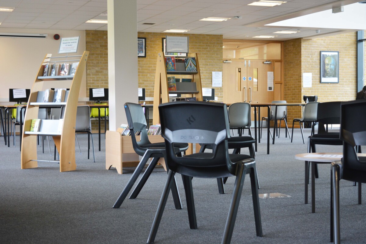 Library at Birchwood High School for hire in Bishops Stortford - SchoolHire