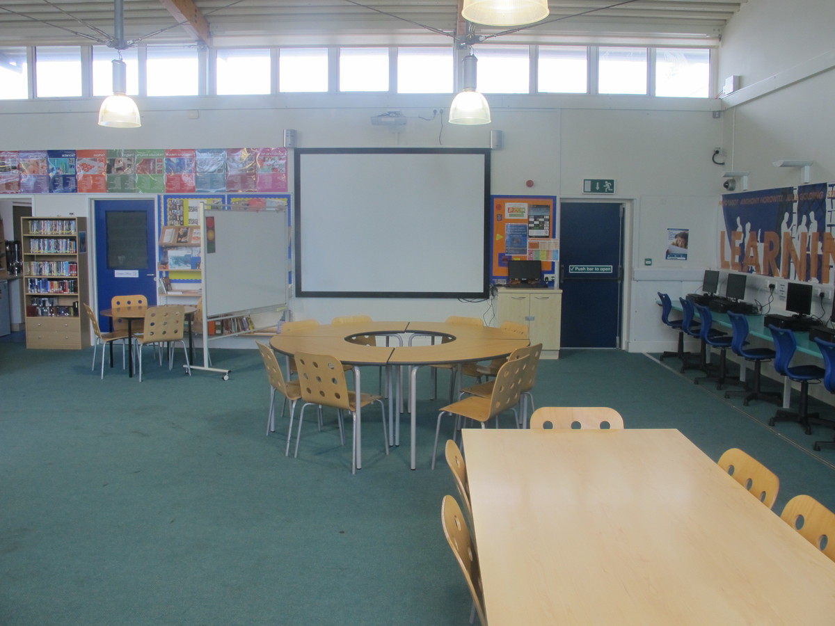 Library / Meeting Room for hire in Gosport - SchoolHire