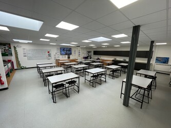 Toynbee School venue for hire in Eastleigh - SchoolHire