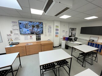 Toynbee School venue for hire in Eastleigh - SchoolHire