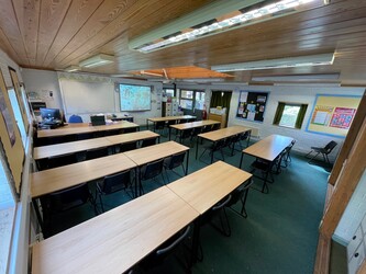 Toynbee School venue for hire in Eastleigh - SchoolHire