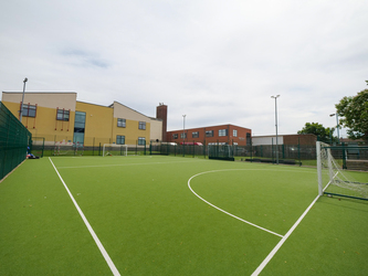 Hatch End High School venue for hire in Harrow (London) - SchoolHire