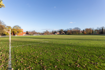 Thomas Rotherham College Sports Centre venue for hire in Rotherham ...