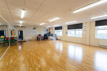 The Costello School venue for hire in Basingstoke - SchoolHire