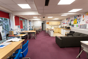 The Romsey School venue for hire in Romsey - SchoolHire