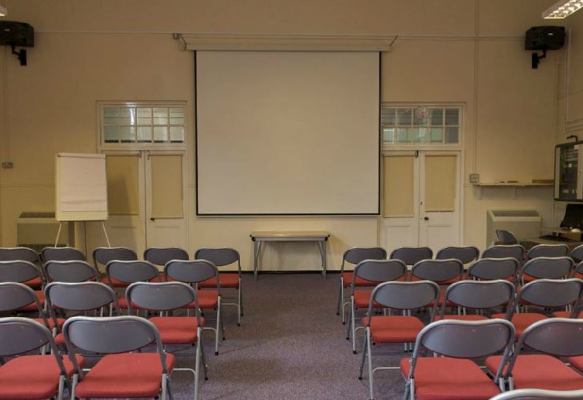 Main Hall at Woodford County High School for hire in Woodford Green ...