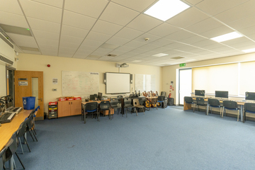 TDMS venue for hire in Evesham - SchoolHire
