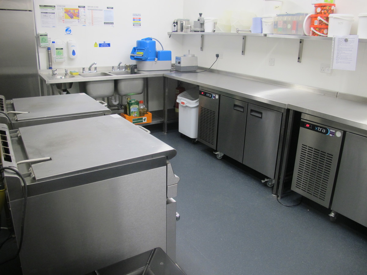 Kitchen Facilities / Kitchen at Avanti House Primary School for hire in ...
