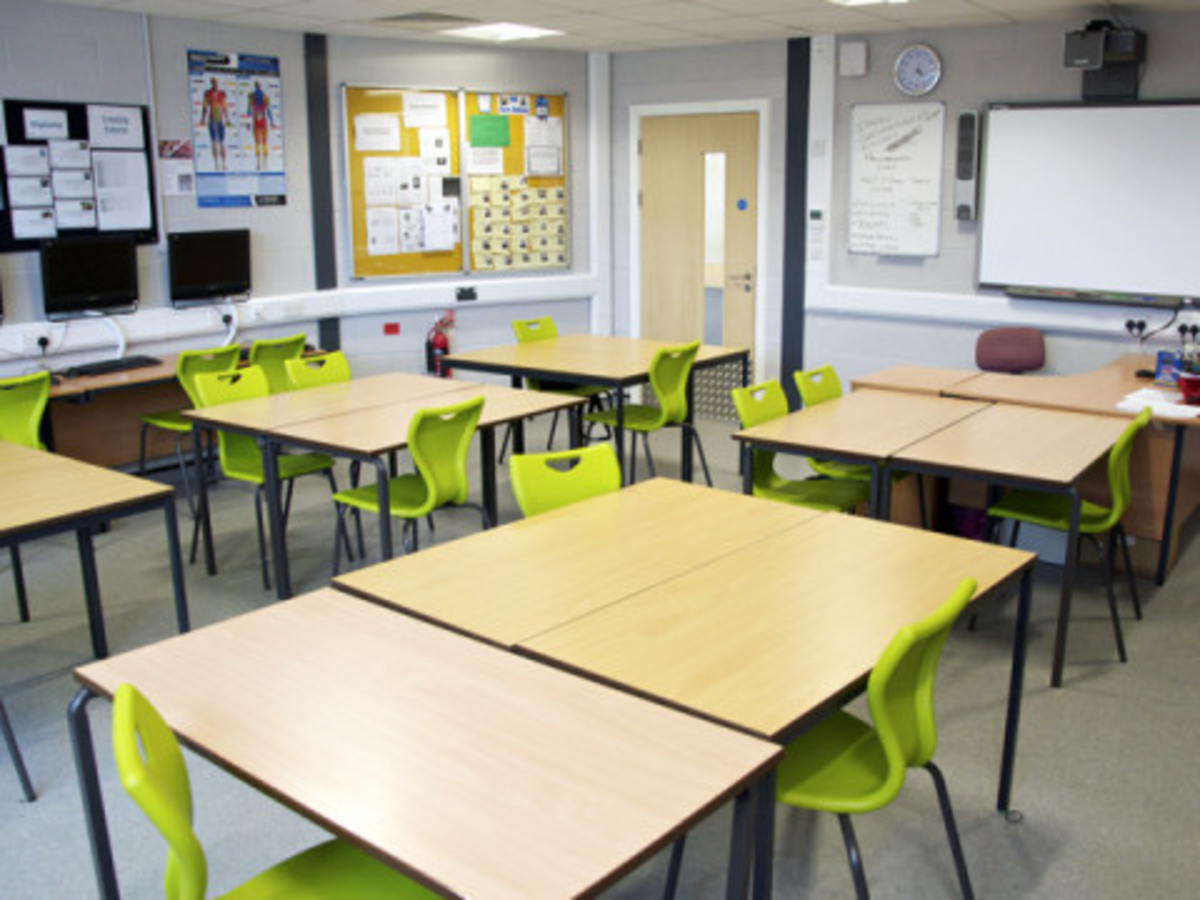 Classrooms at The Mirfield Free Grammar and Mirfield College for hire ...