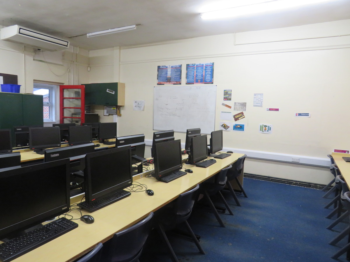 ICT Suite / Ict Suite at Marshalls Park Academy for hire in Romford ...