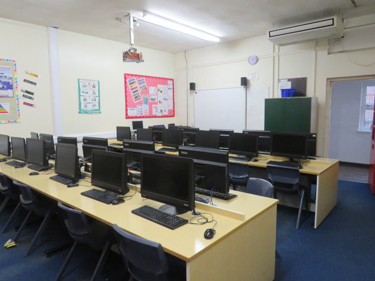 ICT Suite / Ict Suite at Marshalls Park Academy for hire in Romford ...