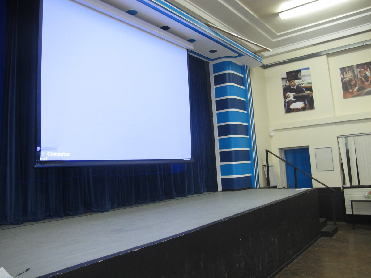 Main Hall at Firth Park Academy for hire in Sheffield - SchoolHire