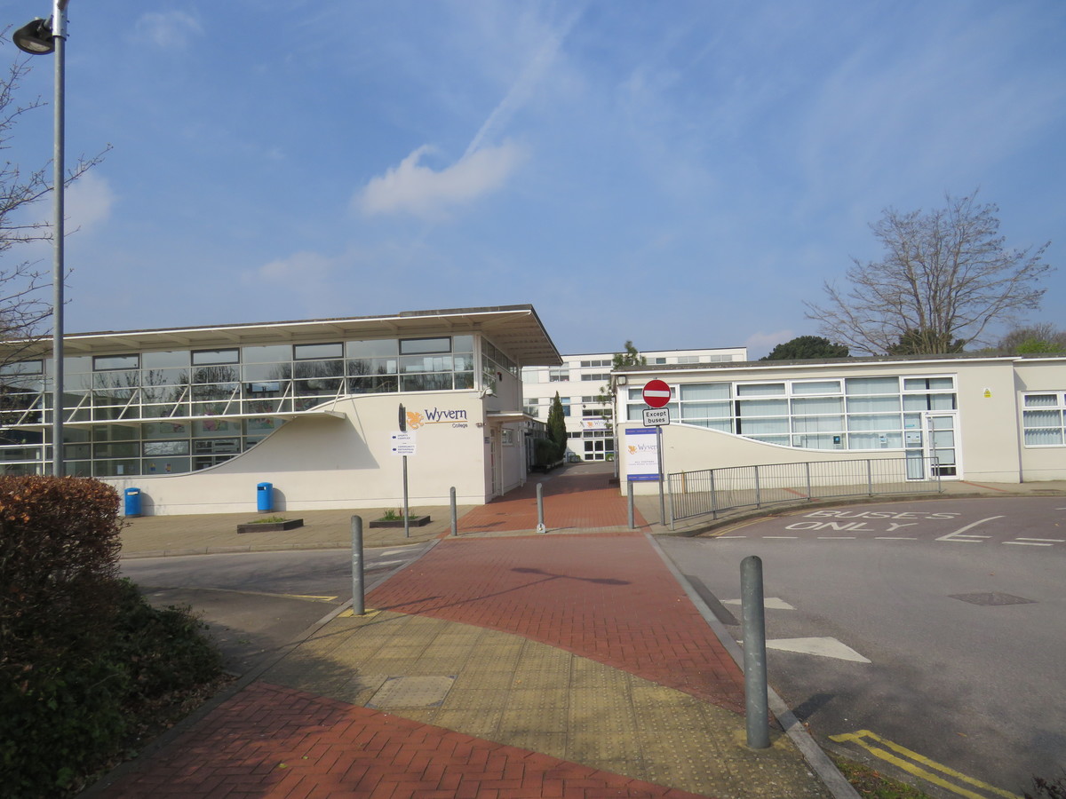 Wyvern College venue for hire in Eastleigh - SchoolHire