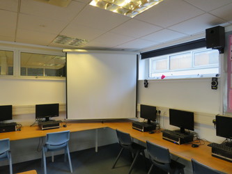 Wyvern College venue for hire in Eastleigh - SchoolHire
