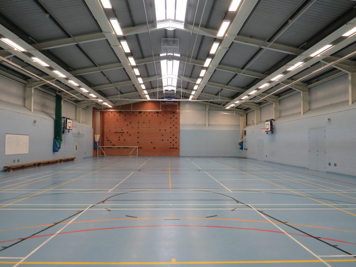 Sports Hall at Wyvern College for hire in Eastleigh - SchoolHire