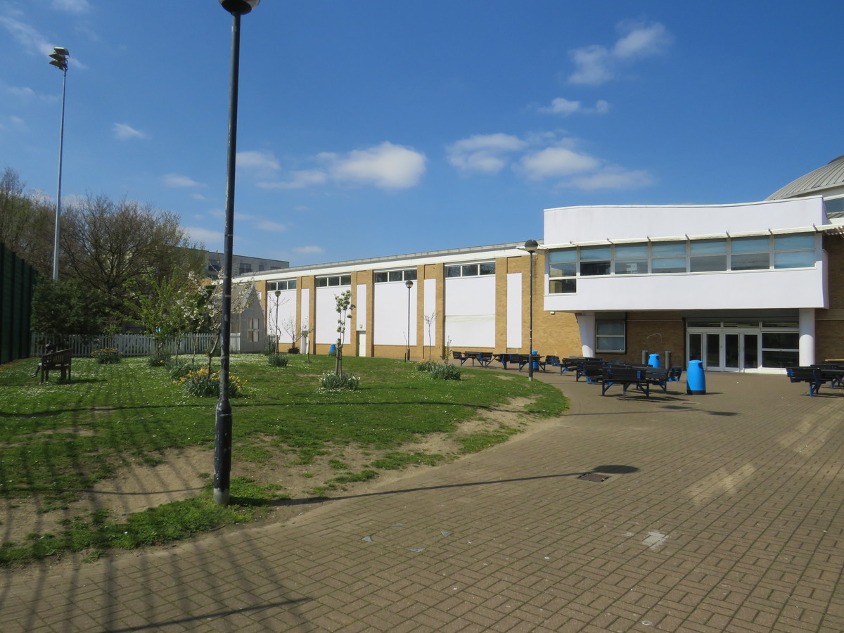 Royal Docks Academy venue for hire in Newham - SchoolHire